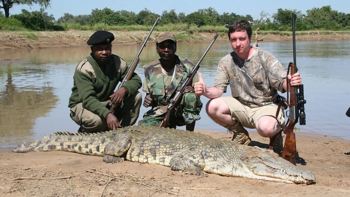 A Death Foretold? Russian Ministry's Trophy Hunter Turns Killer