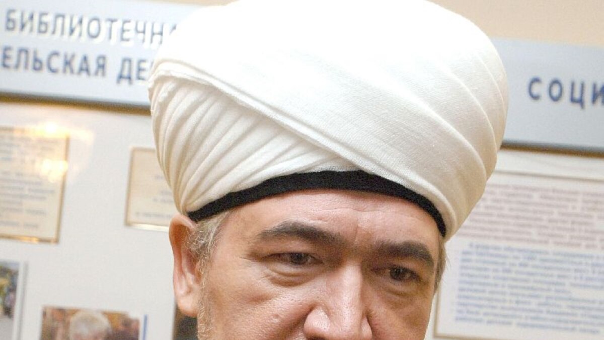 Russian Mufti Calls On Muslims To Show Patience During Crisis