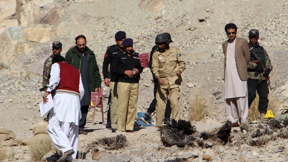 Pakistan Says Four Soldiers Killed By Roadside Blast In Troubled ...
