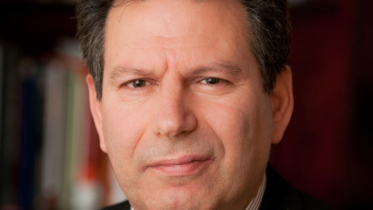 Author Kaplan Says Moldova Must Tidy Up Home Before Looking West