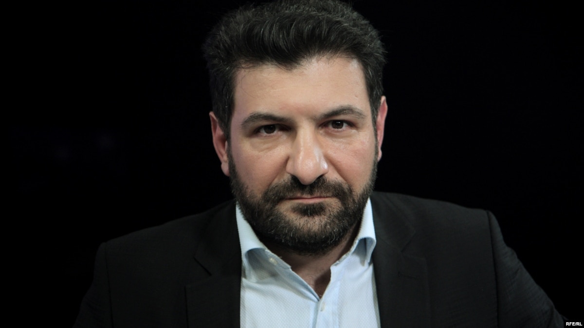 Jurnalist Fuad Abbasov Azərbaycana göndərilib