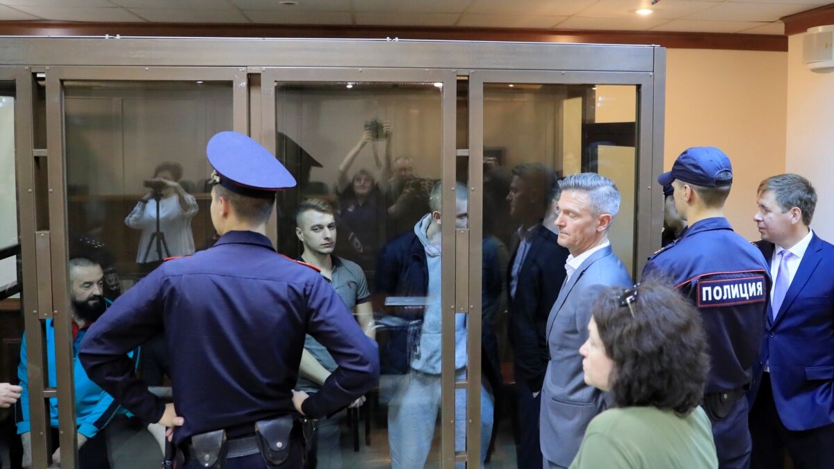 Ukrainian President Denies Prisoner Swap With Russia Completed Says