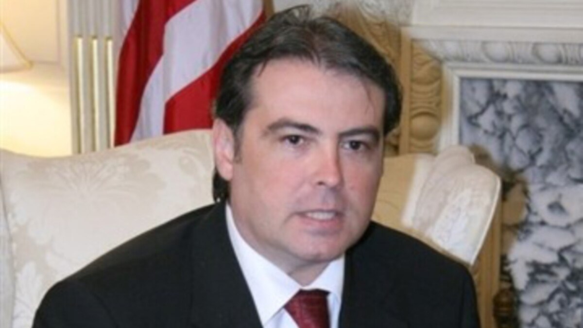Romania: Foreign Minister Says Moldova Not 'Younger Brother'