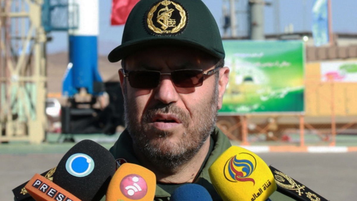 Iranian Defense Minister Visits Russia