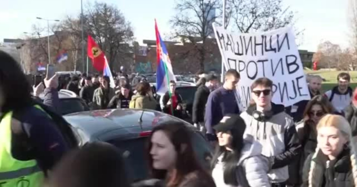 Serbian Students March From Belgrade To Novi Sad