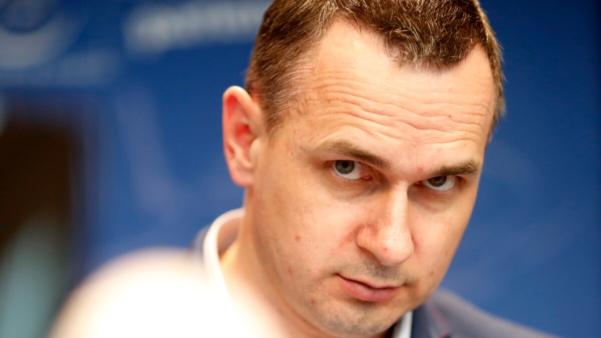 Ukraine Filmmaker Sentsov Receives EU’s Top Human Rights Prize