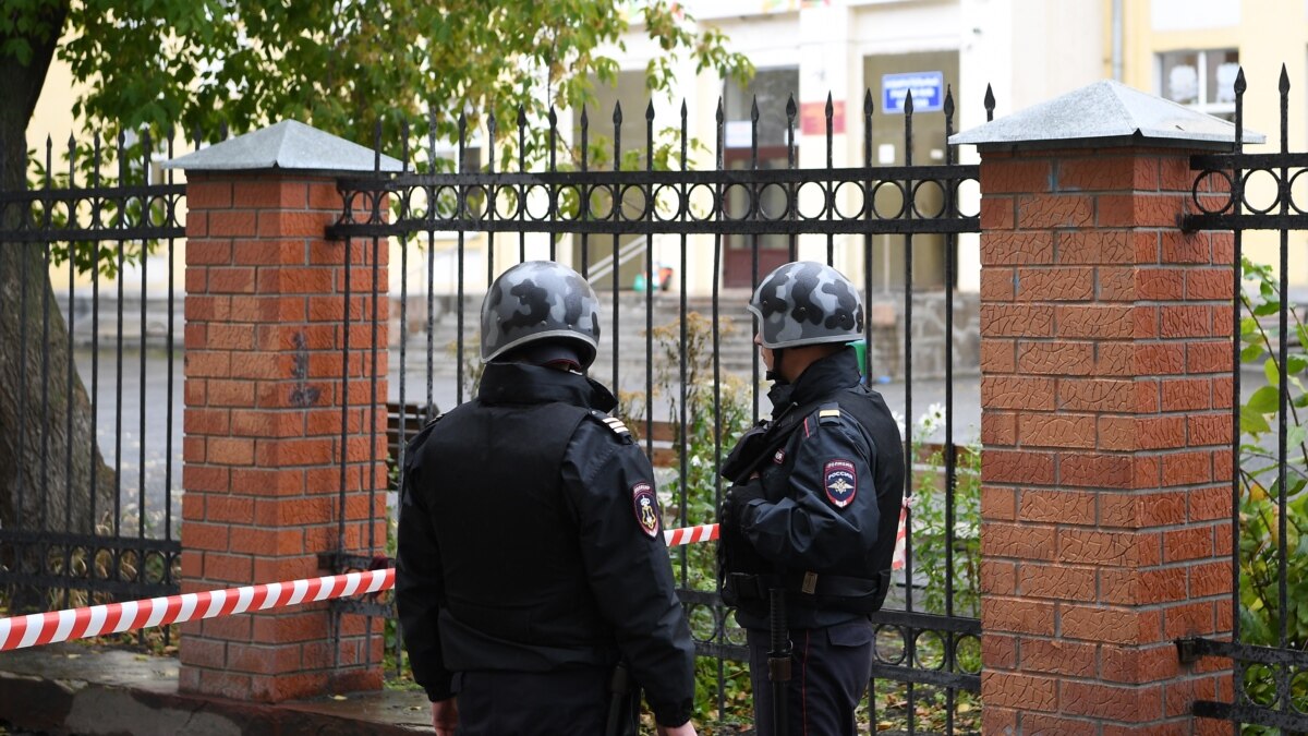 В трех городах России из за звонков о бомбах прошли эвакуации