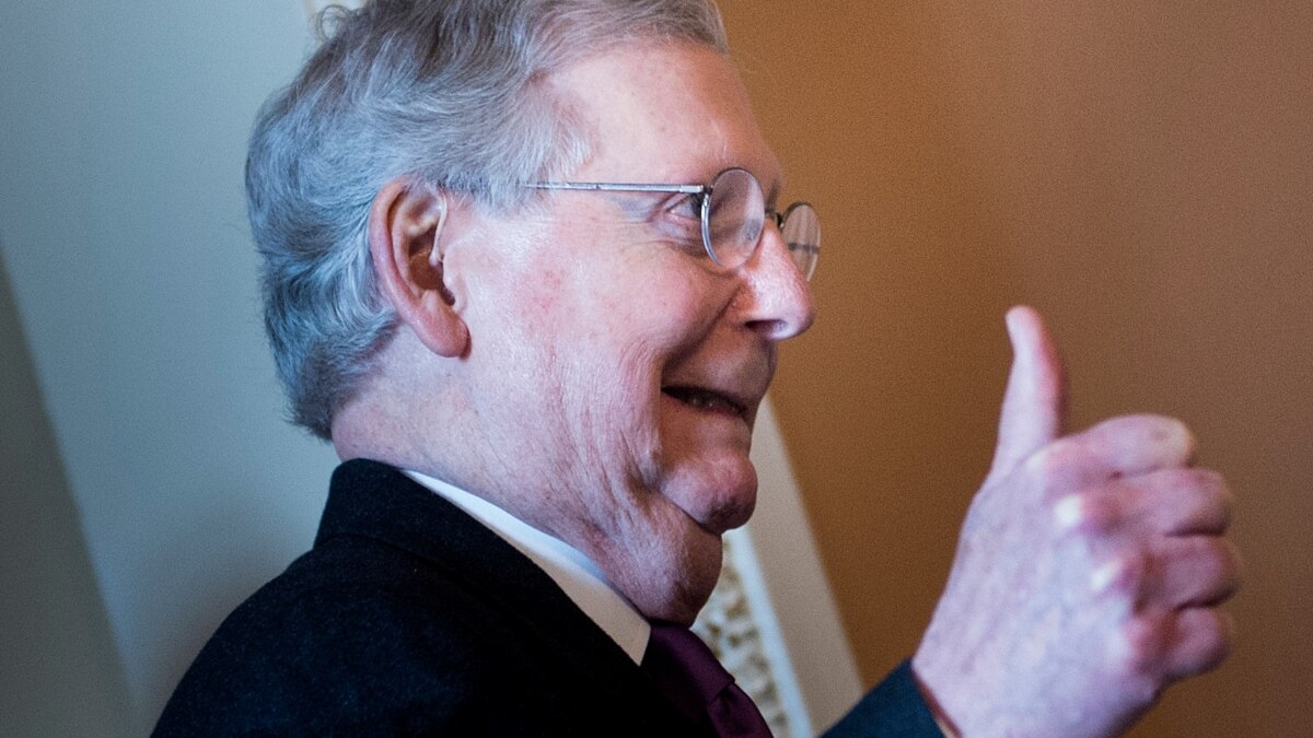 U.S. Senate Leader Blocks Bipartisan Bill To Protect Russia Probe