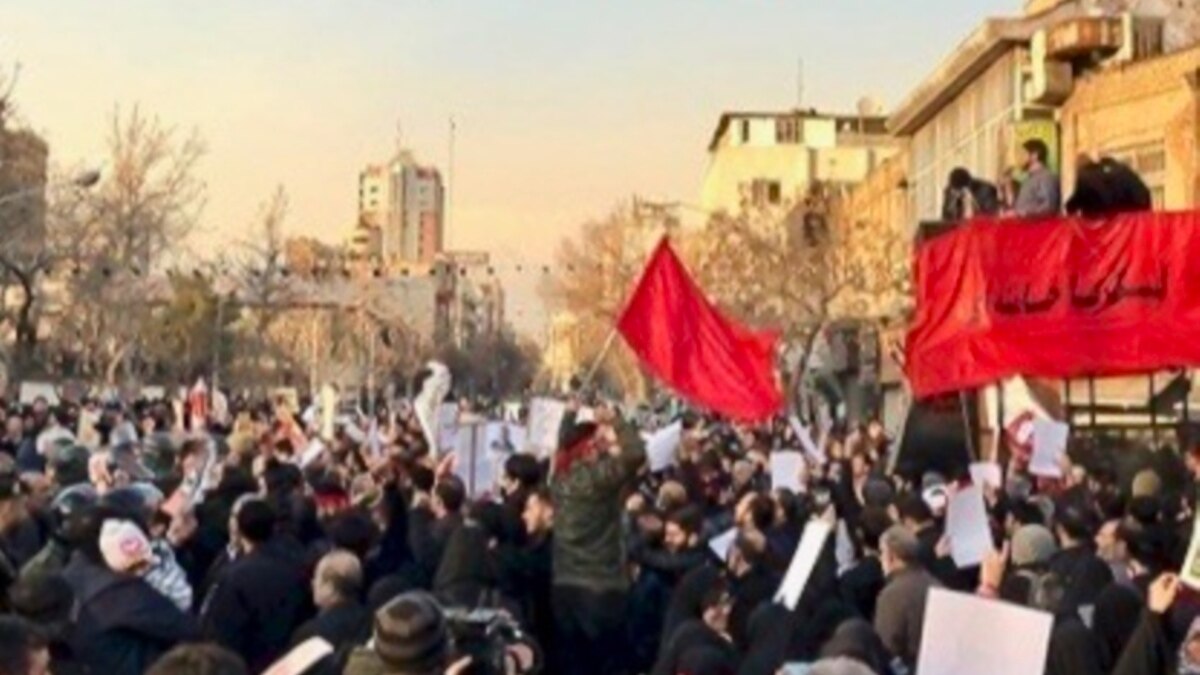 Iran Hardliners Protest Against Zarif In Tehran