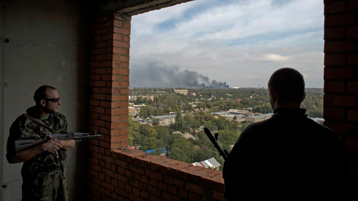 Ukraine Says Cease-Fire In East Violated, Soldiers Injured