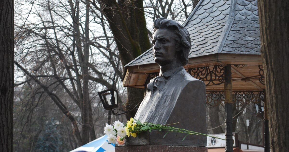 15 ianuarie: Ziua Națională a Culturii și 172 de ani de la nașterea poetului Mihai Eminescu