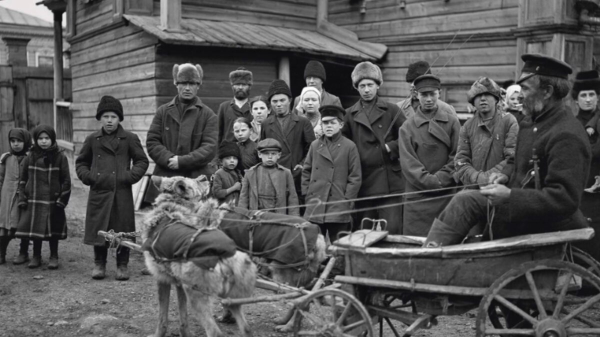 Forradalom, pusztító jégsodrás, sámánok és a mindennapok: a régmúlt ...