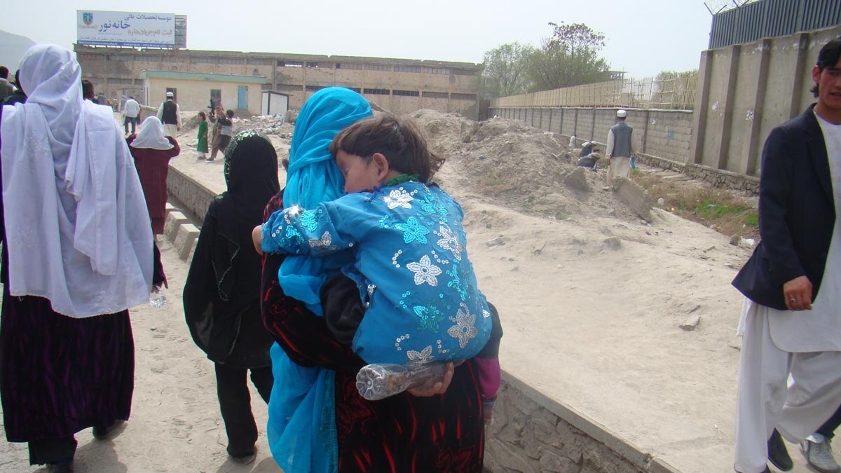 Fundamentalist Calls To Ignore Norouz Go Unheard In Iran, Afghanistan