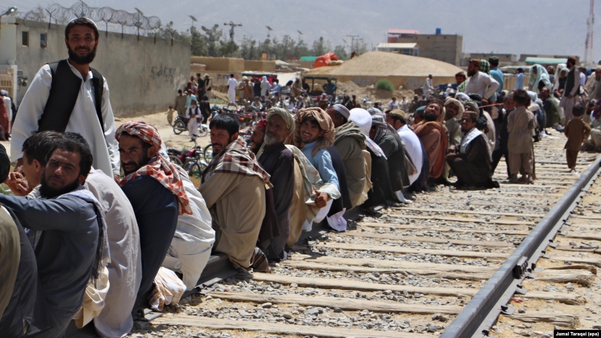 Amid U.S.-Pakistan Spat, Afghan Refugees Feel Trapped In Uncertainty