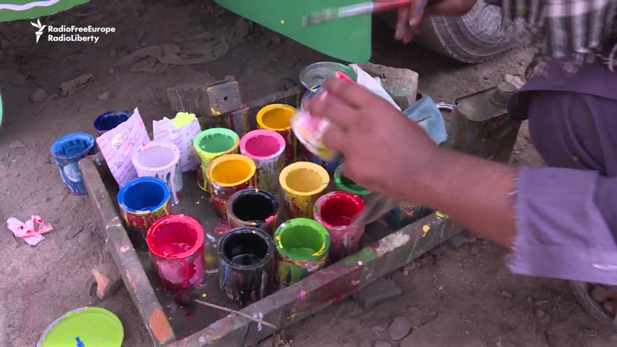 The Truck Artists Of Peshawar