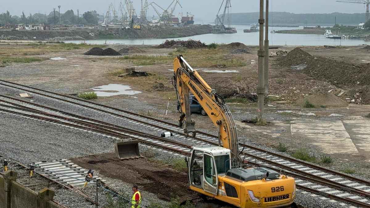 Cel mai mare proiect de modernizare portuară la Dunăre se naște greu ...