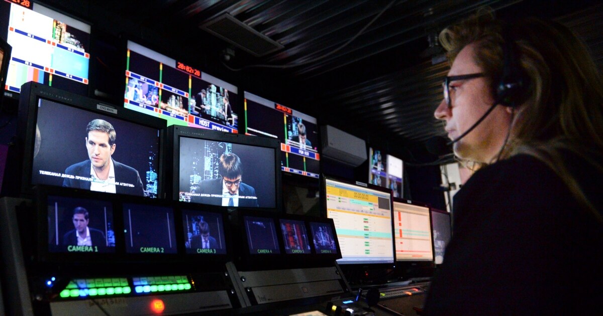 Russian Independent Media Join Forces To Urge Putin To End 'Foreign ...