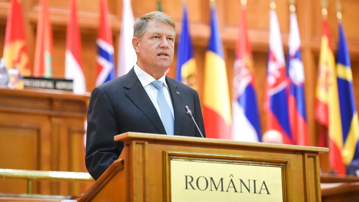 Президент Румунії обіцяє приїхати в Україну після «усунення проблем» із ...