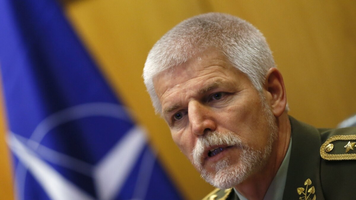 Top NATO Commanders Recommend Joining Anti-IS Coalition