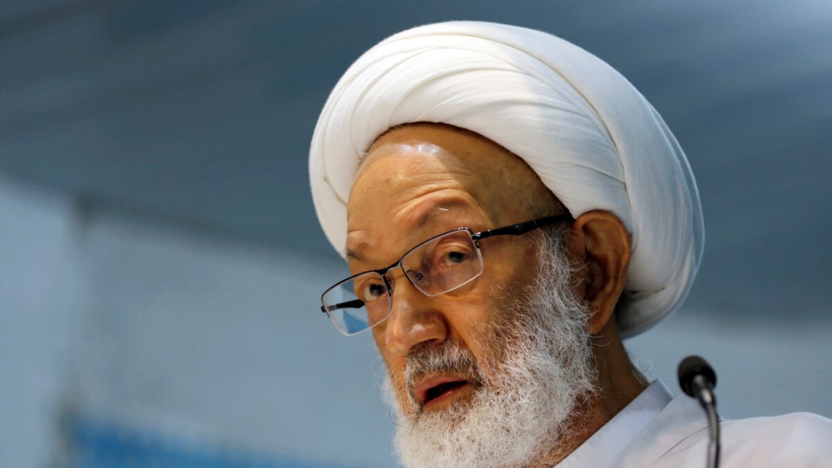 Bahrain's Shiite Leader Announces Move To Iran After Losing Citizenship