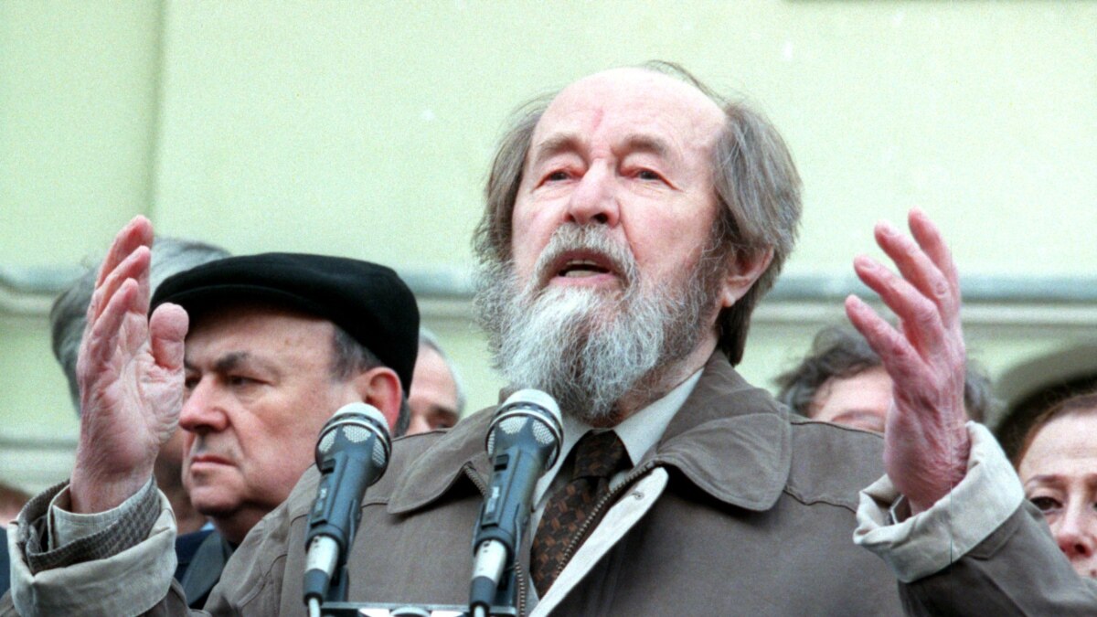 Russian Nobel Winner Solzhenitsyn Dead At 89