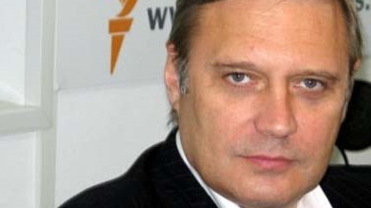 Kasyanov To Head Opposition List In Russia Elections