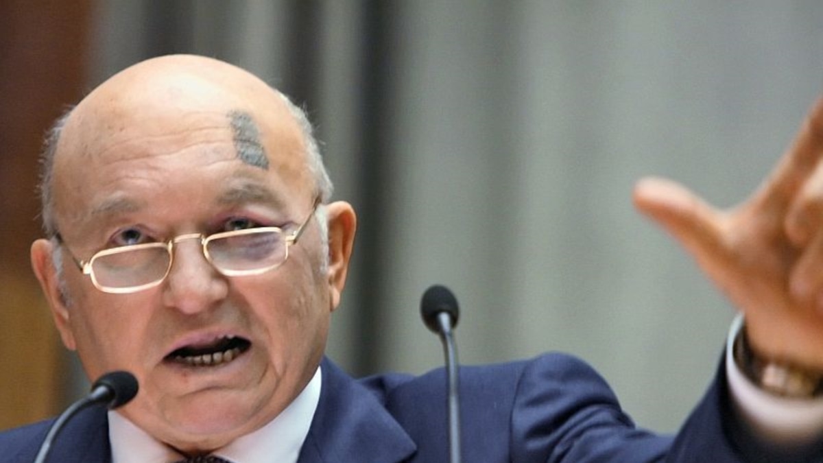 Veteran Moscow Mayor Approved For Fifth Term