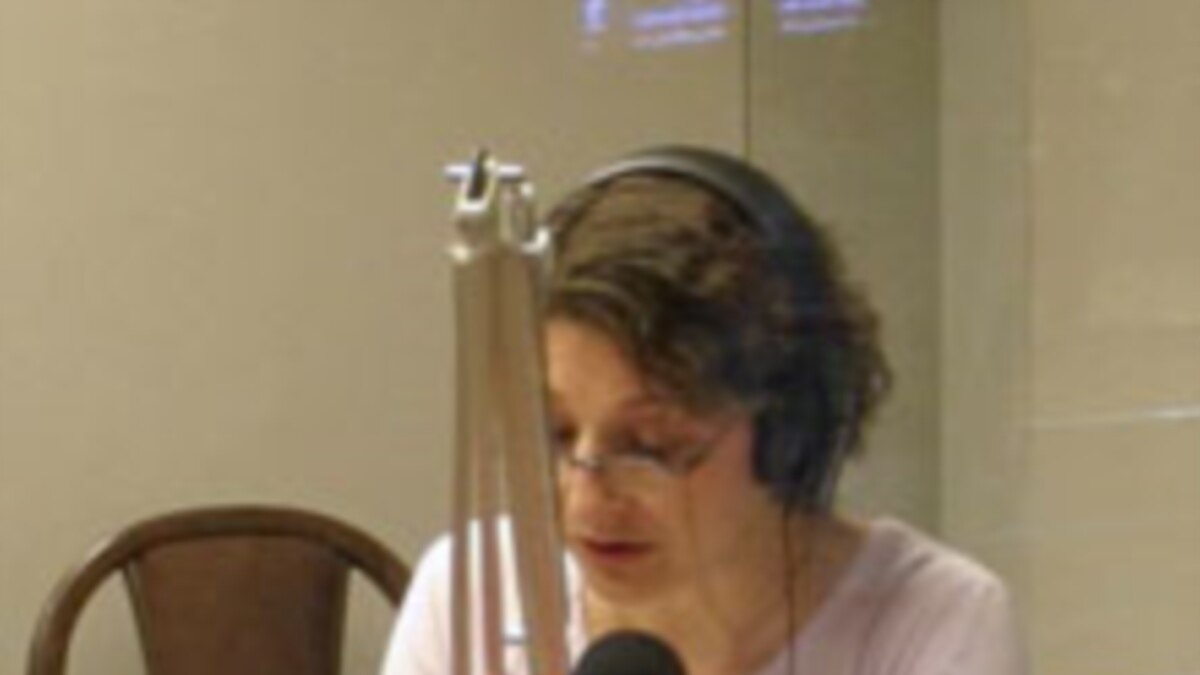 RFE/RL Welcomes Iran's Repeal Of Travel Ban On Broadcaster Azima