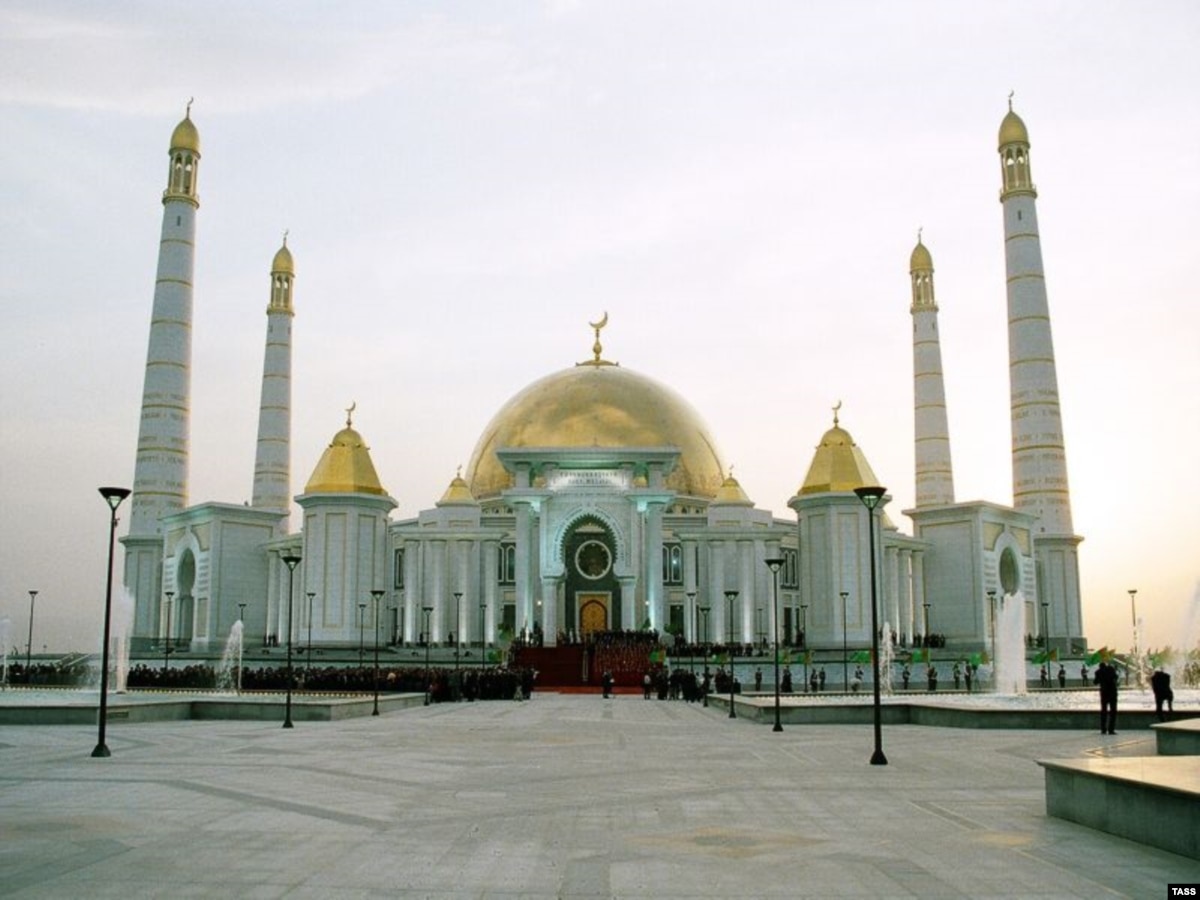 Turkmenistan: Where Is Turkmenbashi's Money?