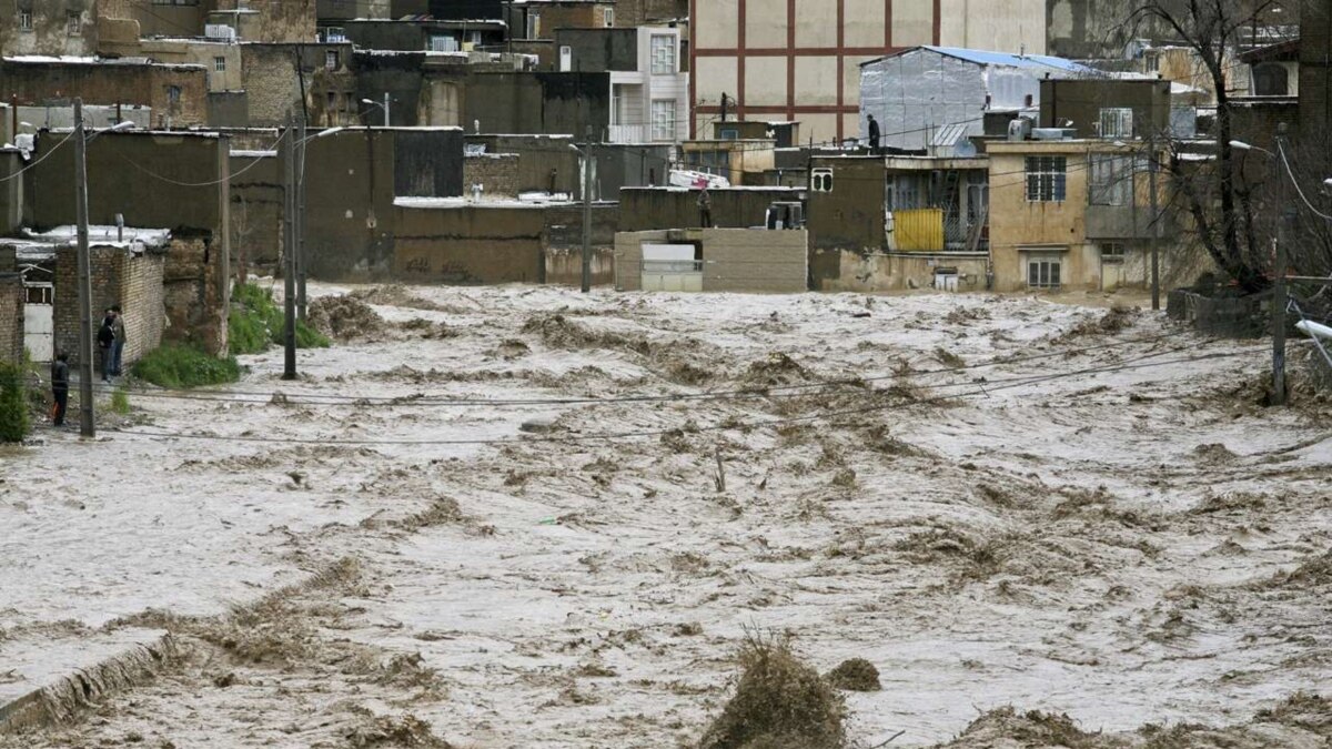 Floods Demolish 25,000 Houses Across Iran, Damage 60,000 Others