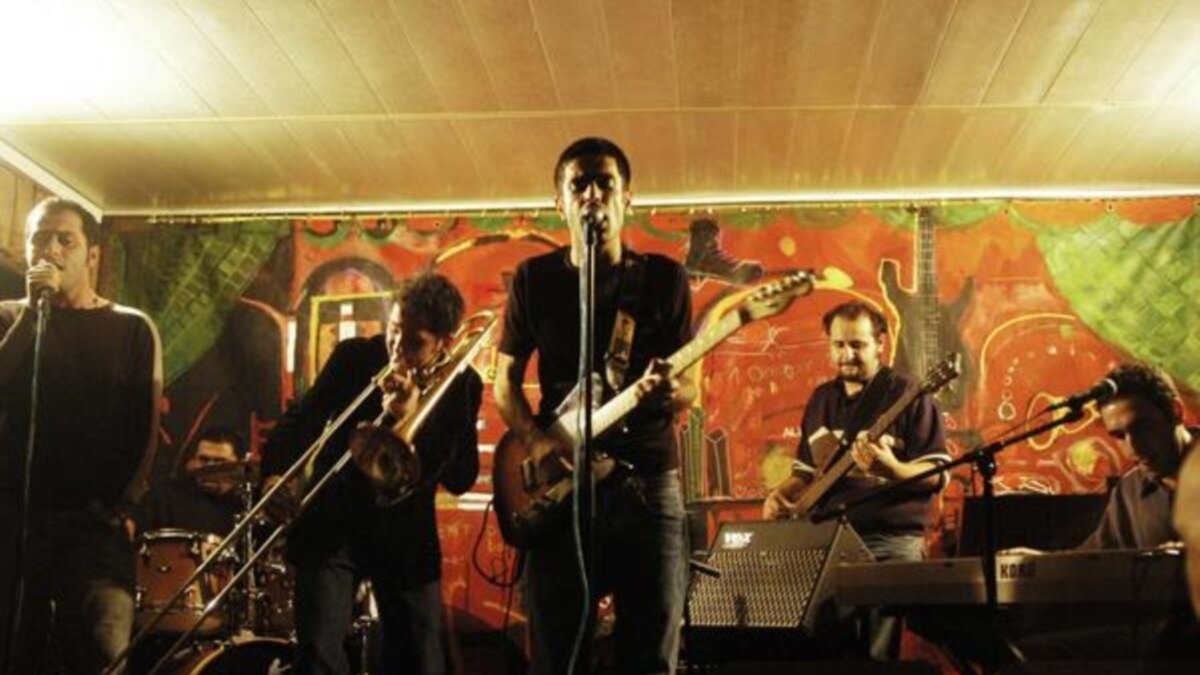 Episode 2: 127's Folk-Punk And The Progressive Rock Of Free Keys