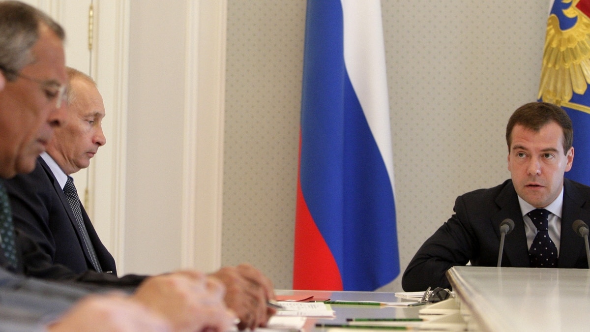 Russian Leaders Celebrate 'Authority And Influence'