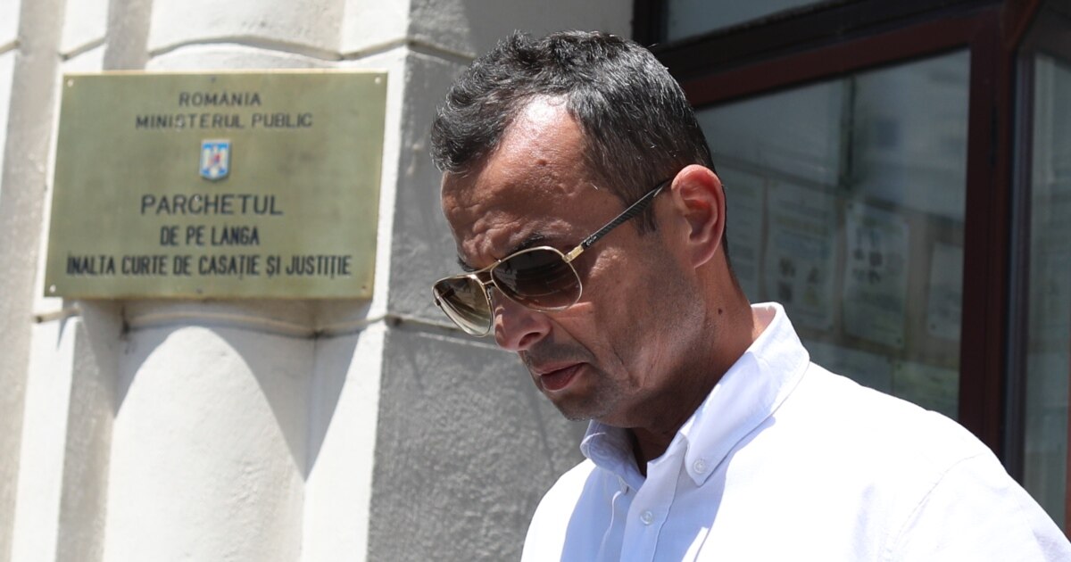 Foștii procurori DNA Lucian Onea și Mircea Negulescu au fost achitați