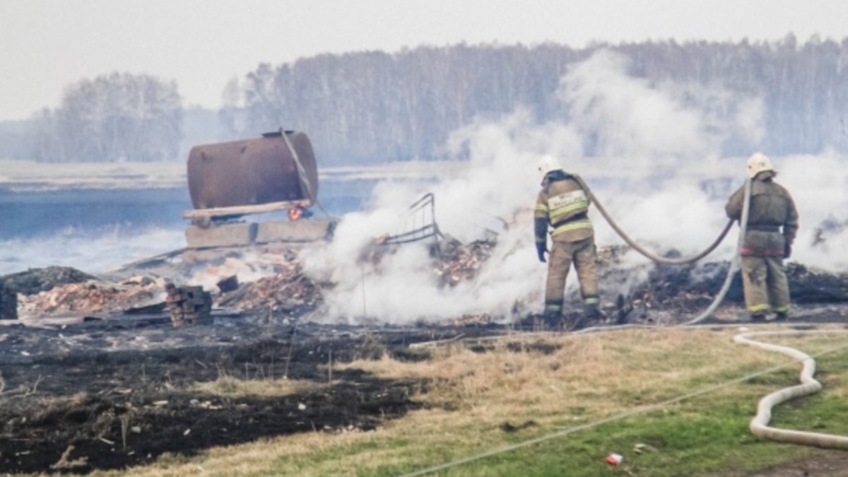Fire Destroys Historic Tatar Village In Siberia