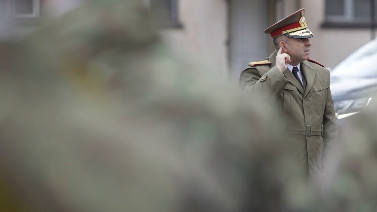 Generalul cu trei stele, fără conturi în bancă și cu avere apărută ...