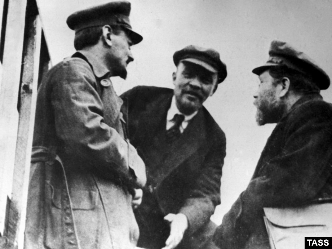 Russian Revolution Lenin Stalin And Trotsky