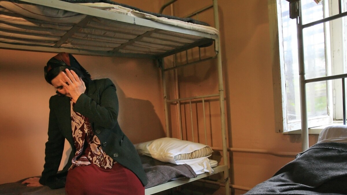 Russia Deports Uzbek Asylum Seeker