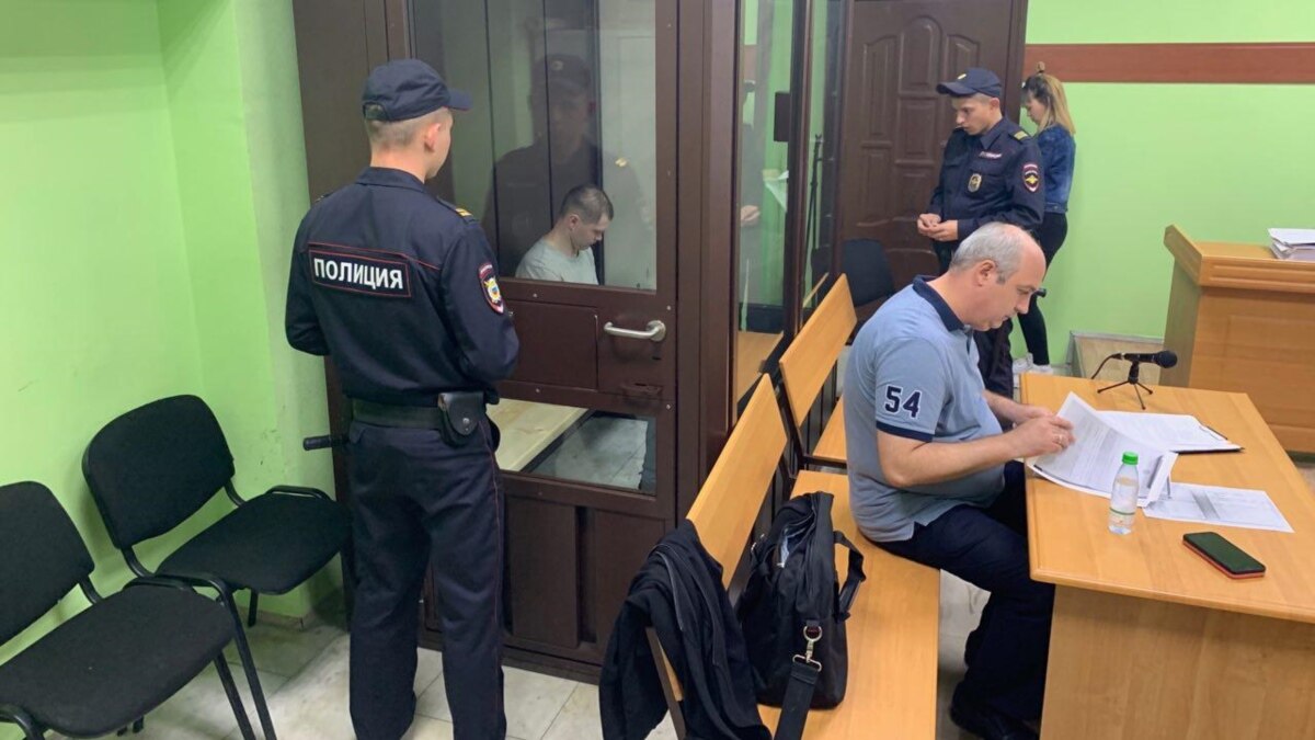 Суд продлил арест казанскому адвокату Элику Абдрашитову до 13 октября