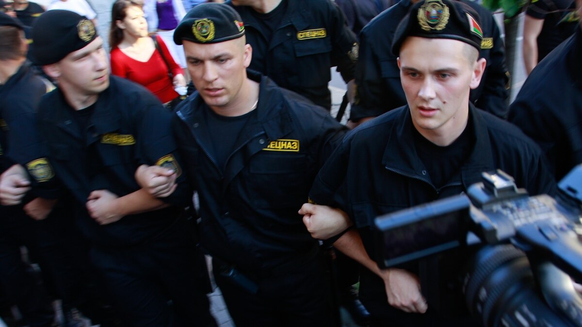 Belarusian Police Crack Down On Minsk Protest