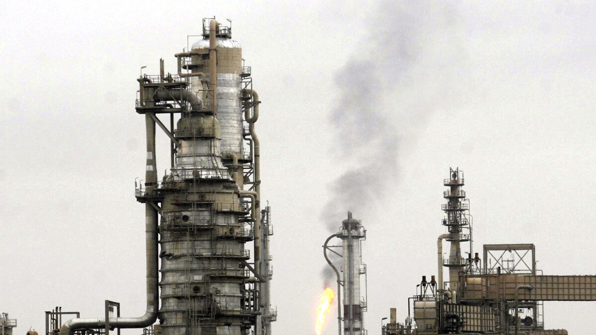 Iraq Says Can Be Top Global Oil Producer In 6-7 Years