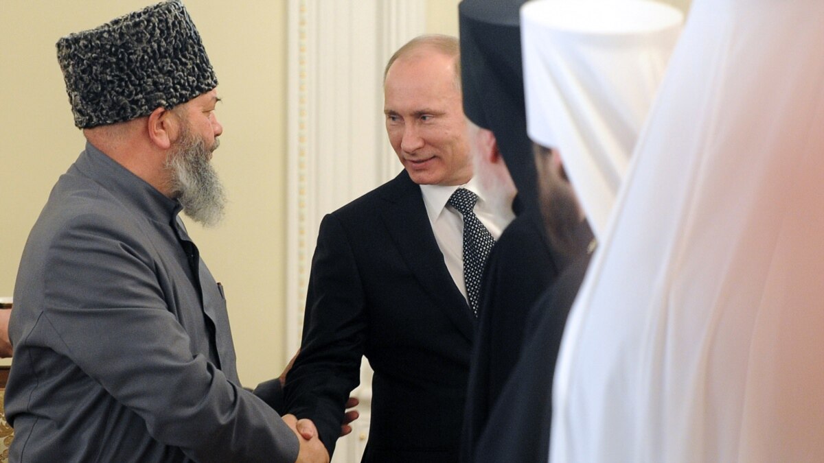 Religious Leaders Back Putin For President