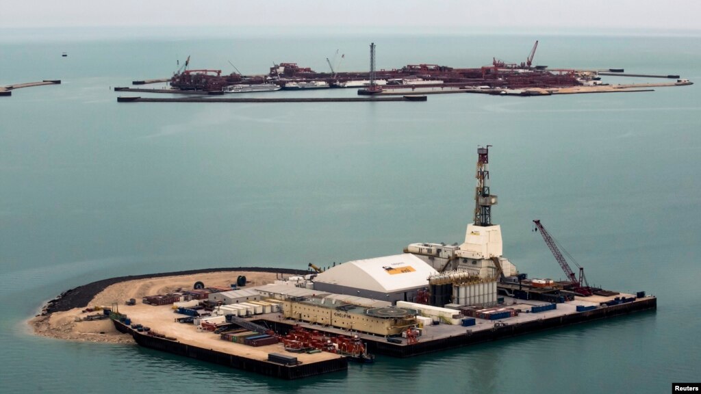 First Oil Extracted From Kazakhstan's Kashagan Field