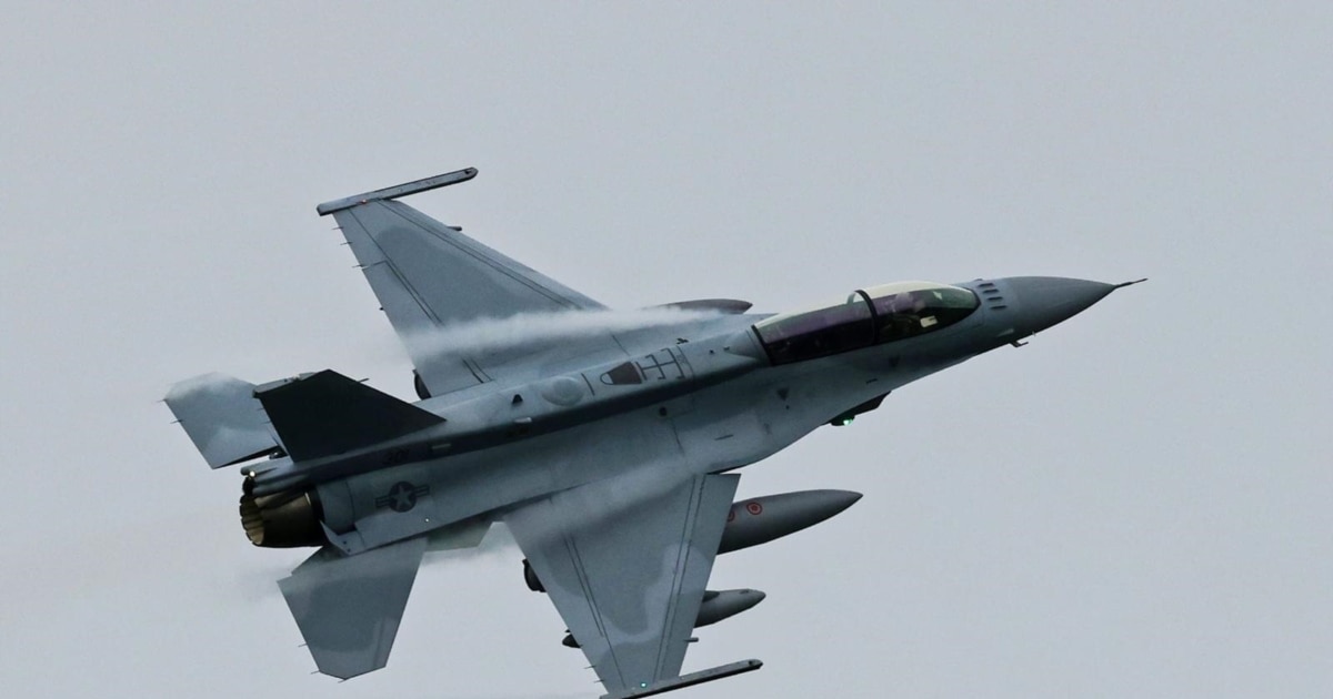 Olanda va ceda României 18 avioane F-16, ceea ce va face ca flota țării ...