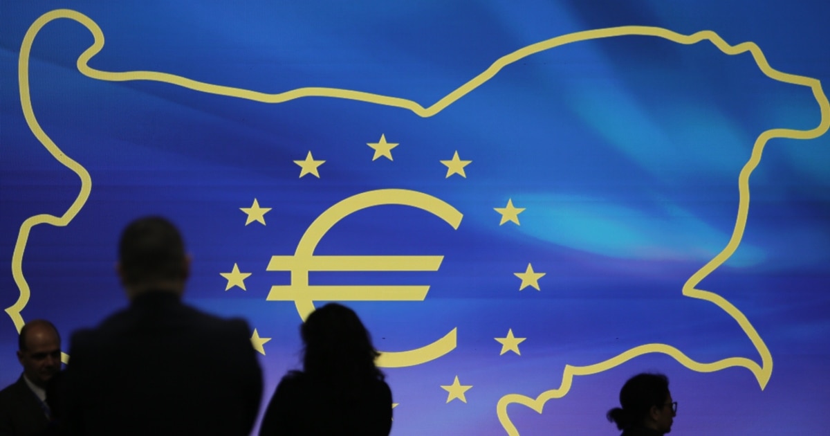 European Commission Gives Bulgaria Green Light To Adopt Euro From January 1