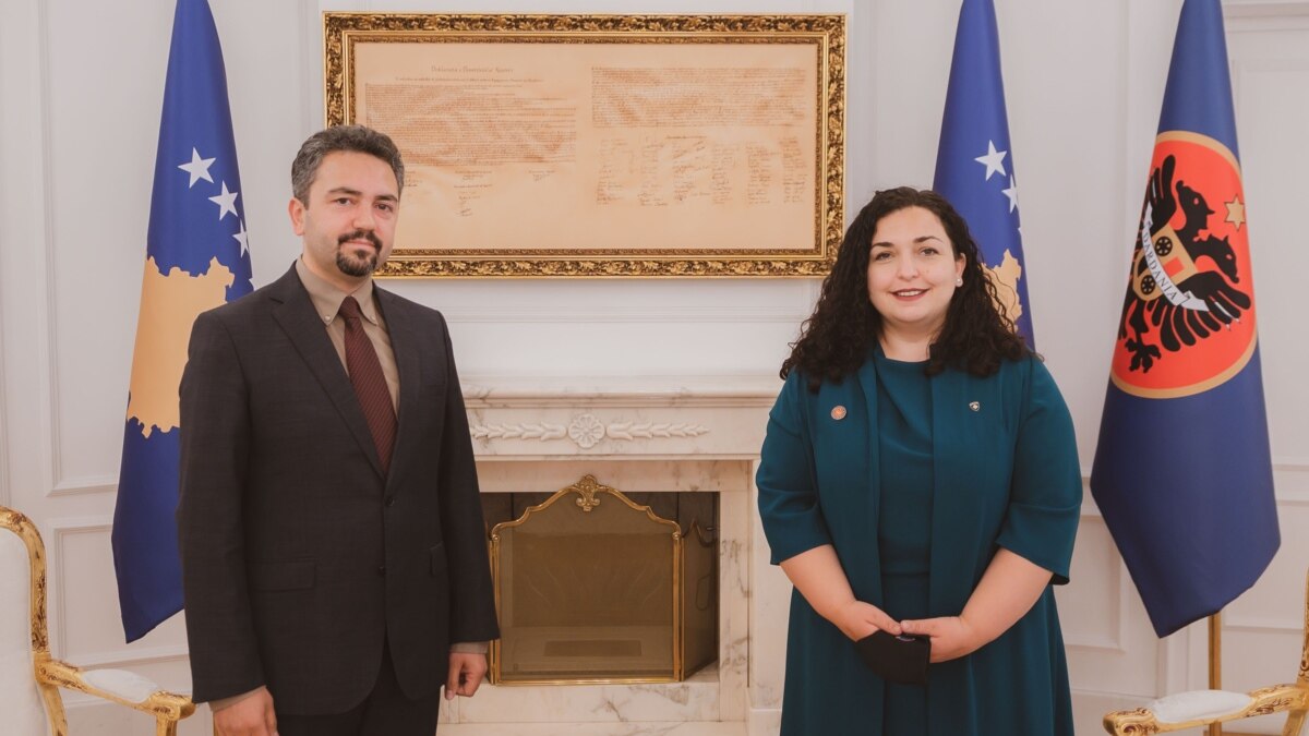 Kreshnik Radoniqi, kryetar i ri i KQZ-së