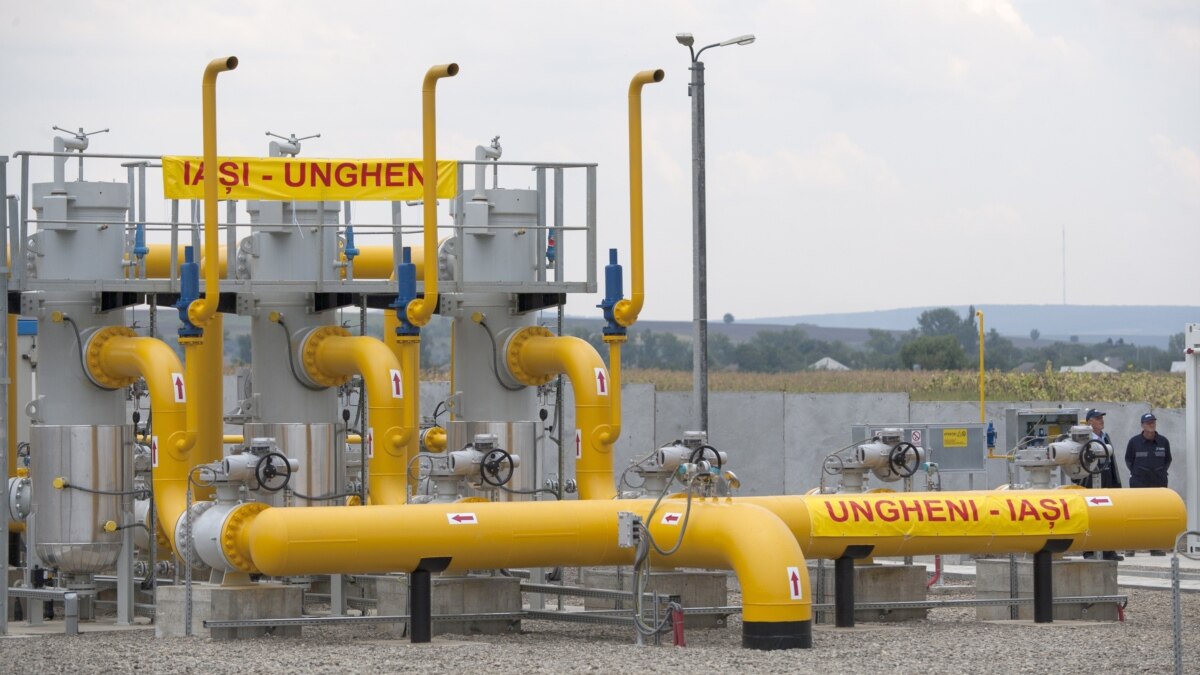 Romania Starts Sending Natural Gas To Moldova Through Pipeline
