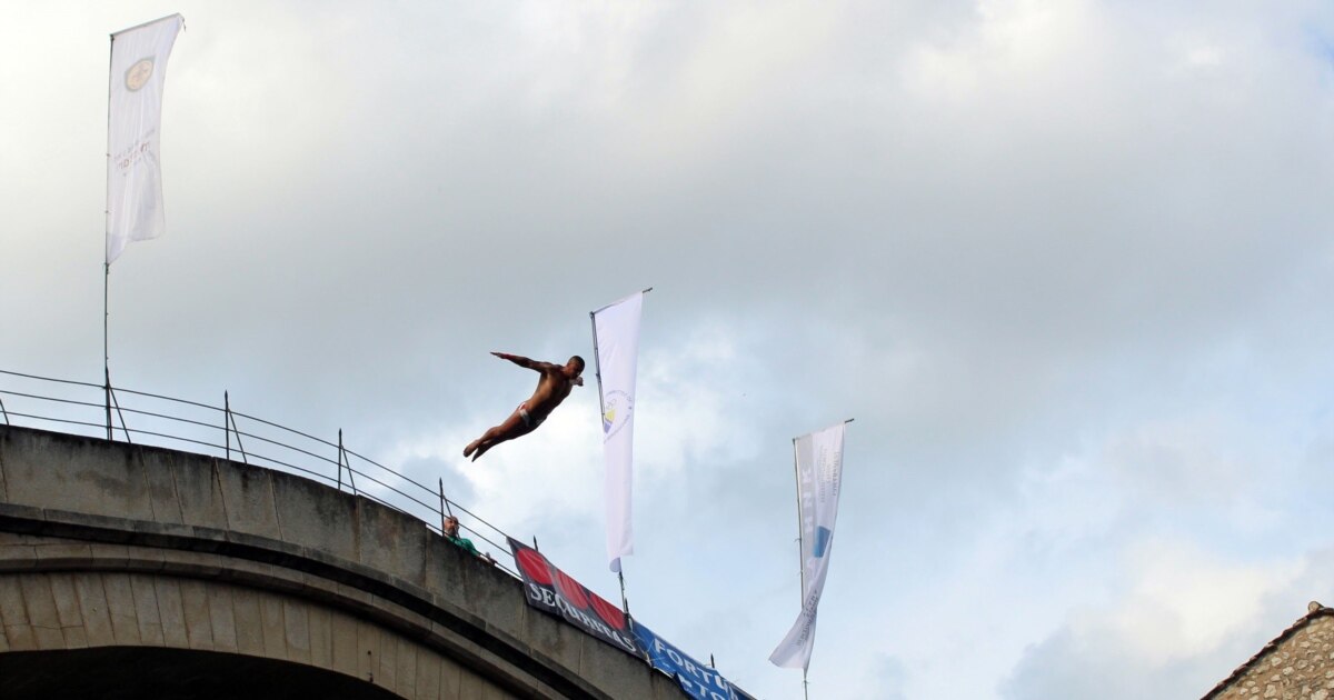 Mostar: Održani tradicionalni skokovi sa Starog mosta