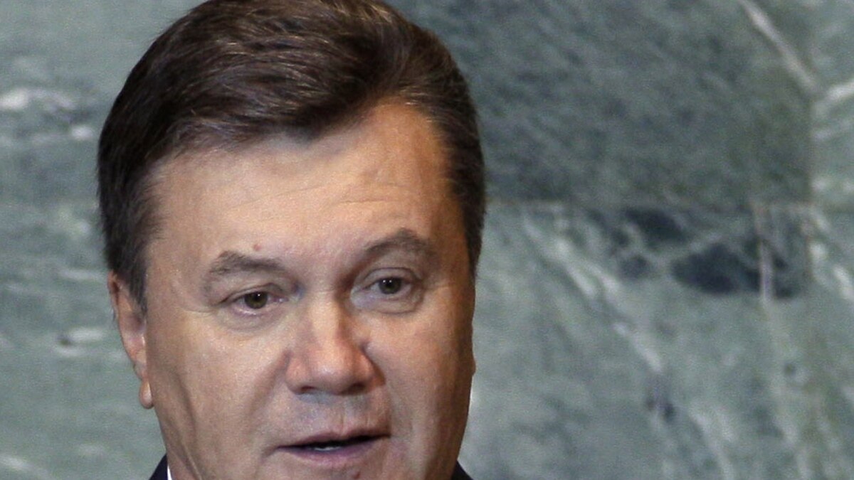 Yanukovych Calls On EU To Relax Visa Rules For Ukranians
