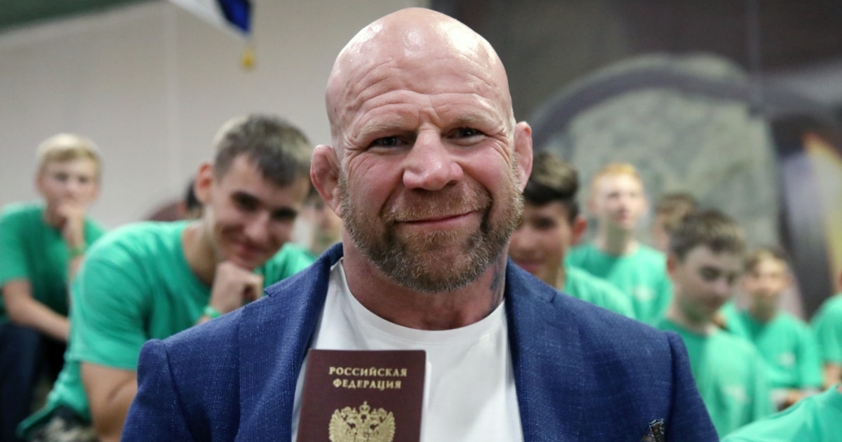 Russian-Based MMA Fighter Jeff Monson Renounces U.S. Citizenship
