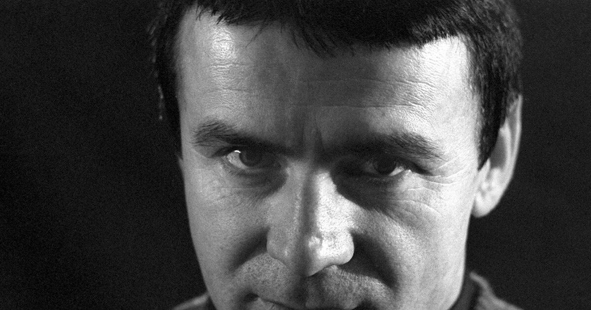 Soviet-Era TV Mystic To Stage Comeback